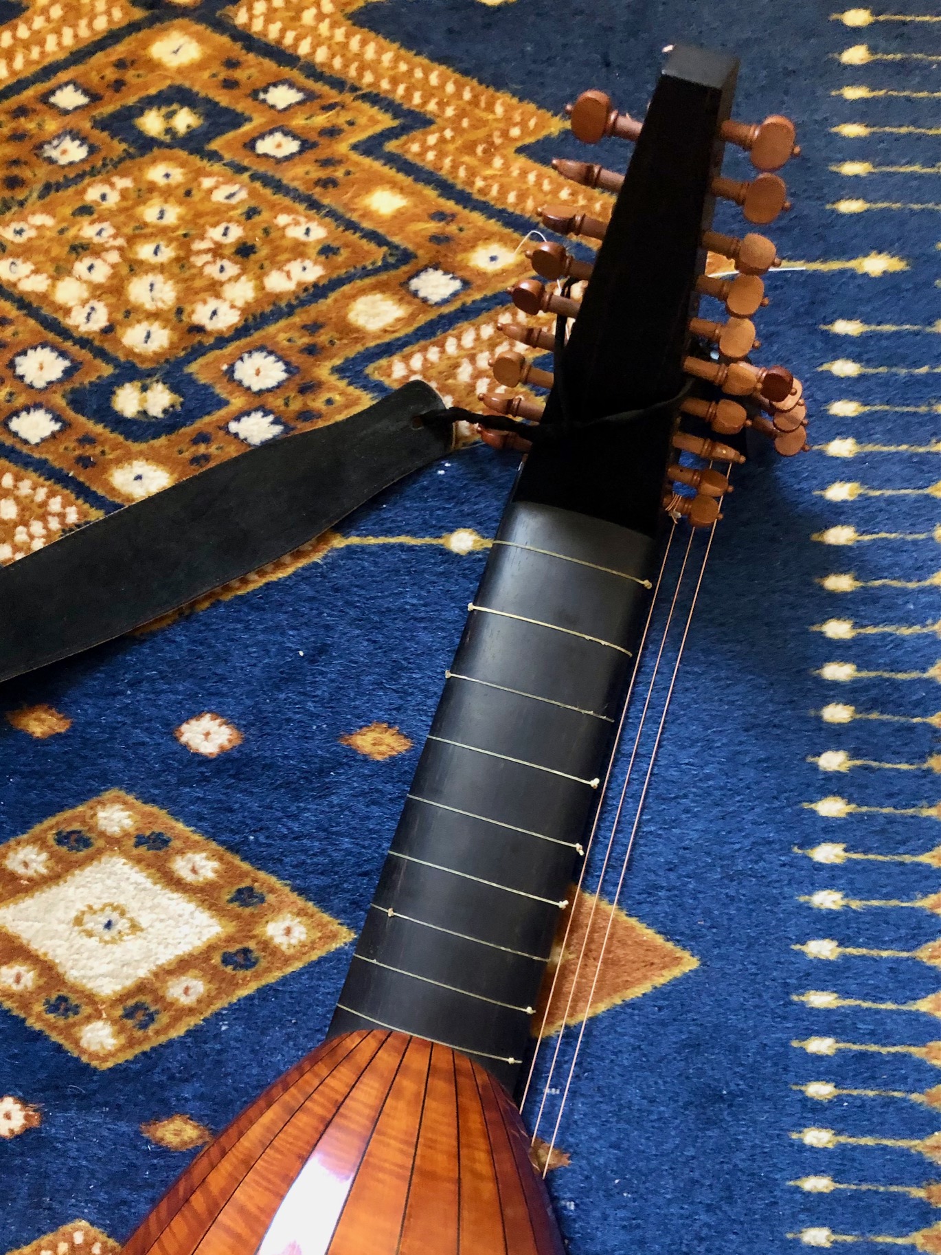 Baroque lute by Andreas Von Holst - Cuerdas Pulsadas